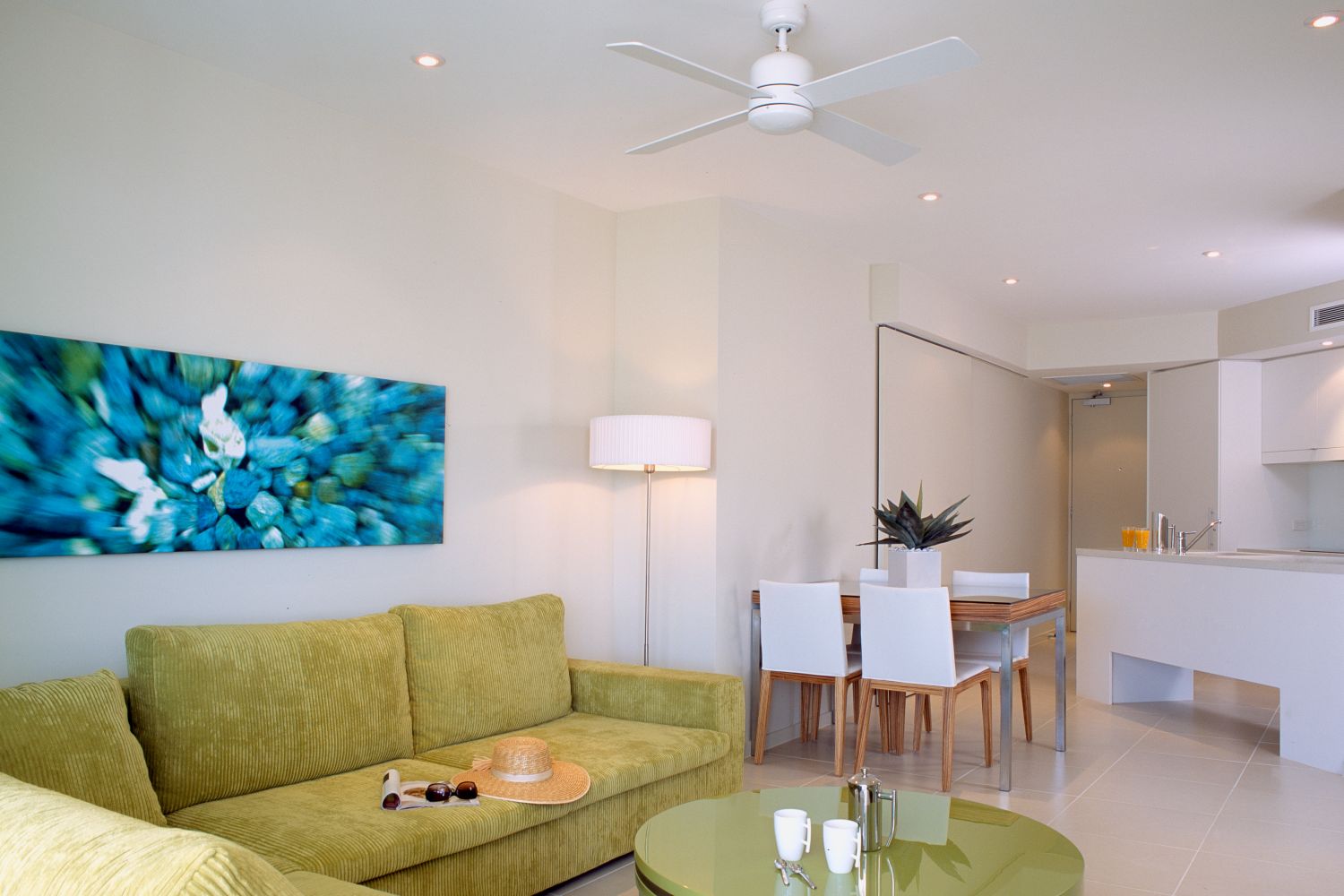 Homepage | 201 Lakestreet